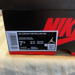 Jordan | Shoes | Air Jordan Retro Low Og Varsity Red Black Toe Size 75 ...